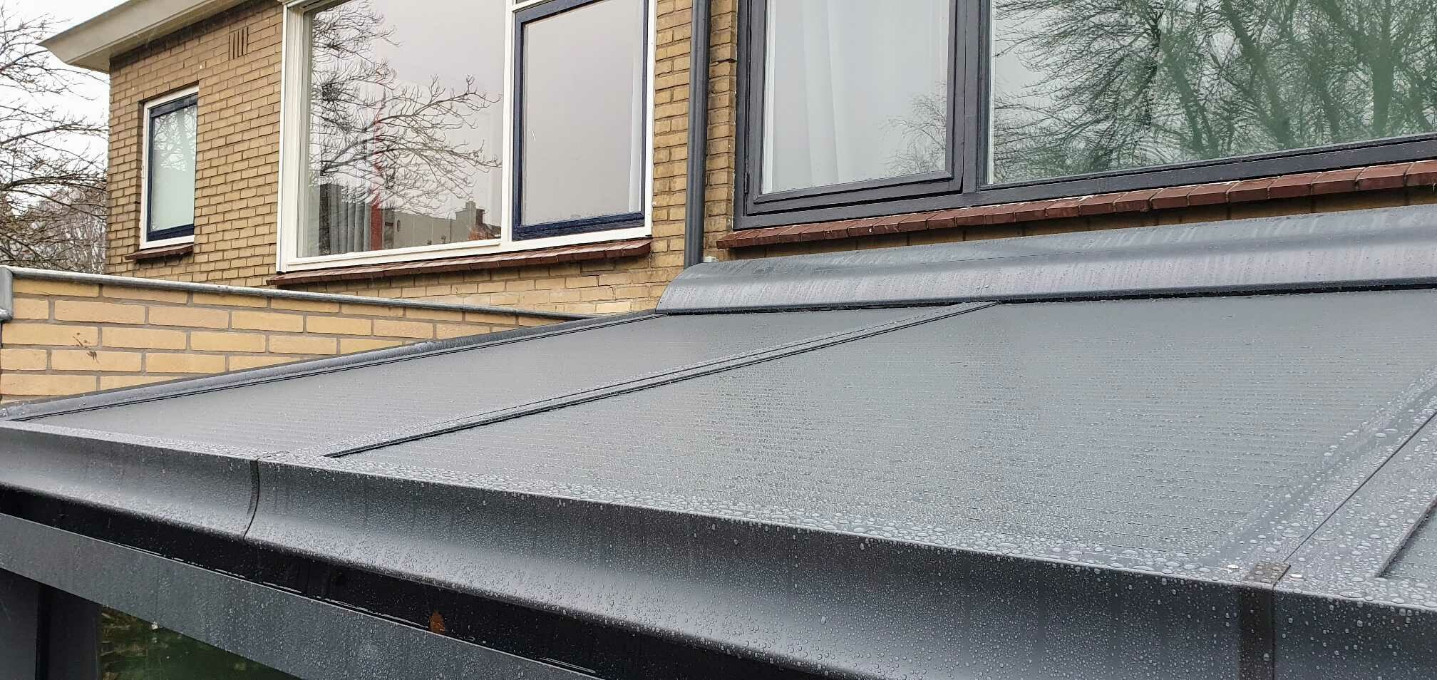 Rolax rolluik voor het isoleren van serres en lichtstraten